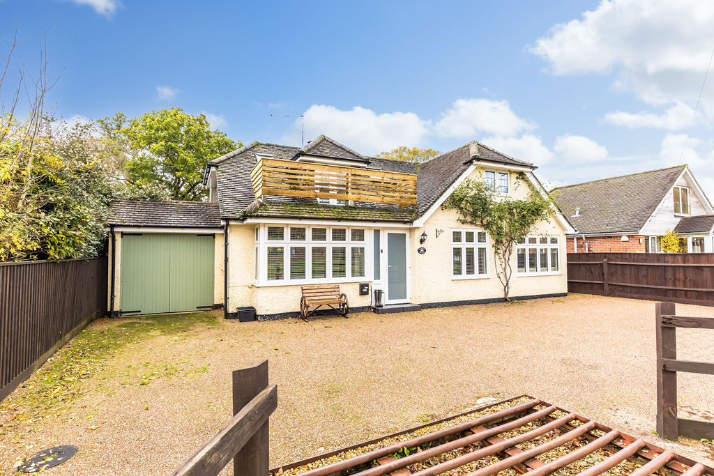 Holiday Cottage Special Offers | Last-Minute Deals | Toad Hall Cottages